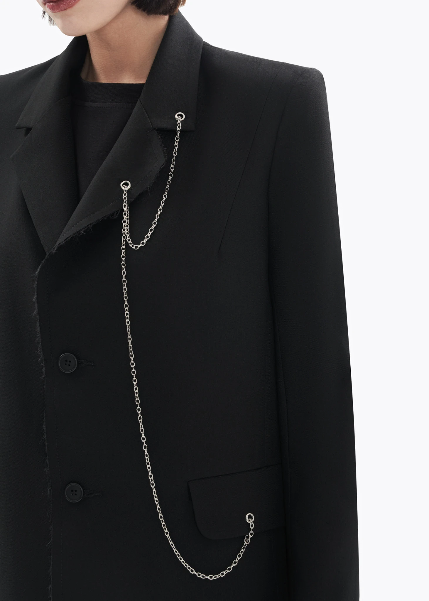 Jacket with asymmetric bottom Chain. BLACK