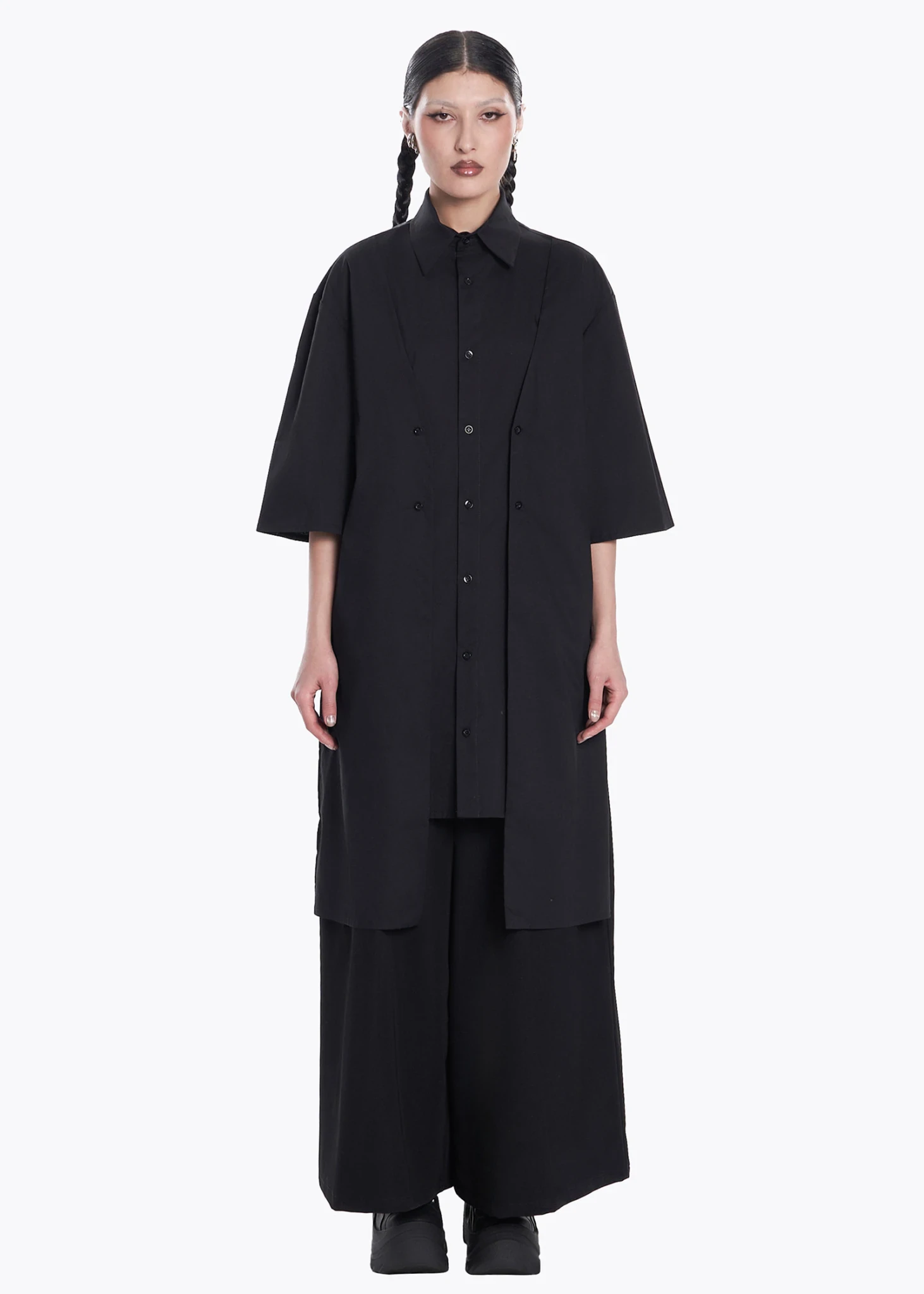 ELONGATED SHIRT WITH DETACHABLE DETAILS NEW ASIA. BLACK